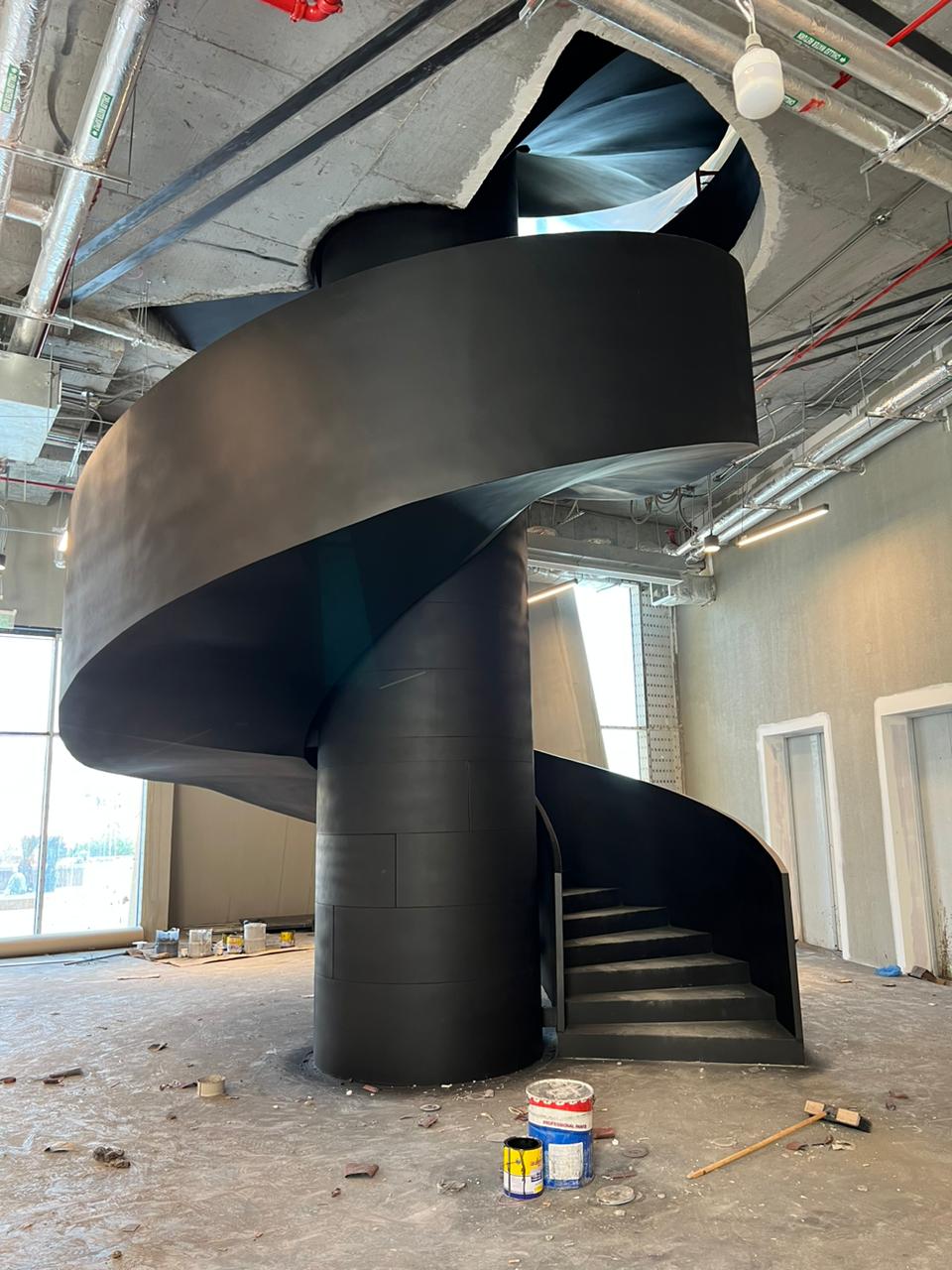 ROUND STEEL STAIRS - Khoueiry
